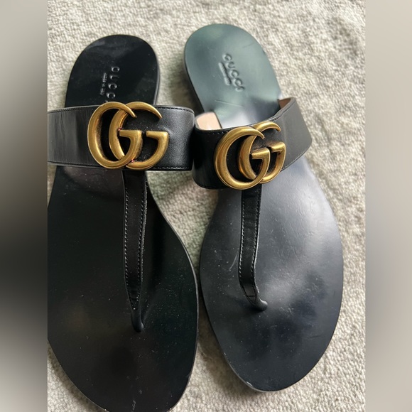 Gucci | Shoes | Black And Gold Gucci Sandals | Poshmark